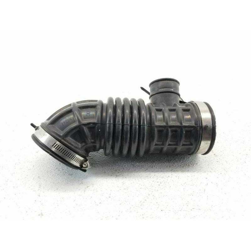 Engine Air Cleaner Intake Duct Hose for Nissan Front Duct 16576-3RC2A